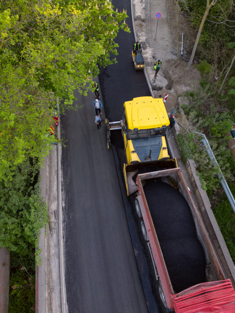Asphalt Overlay vs Re-Sheeting: Key Differences Explained
